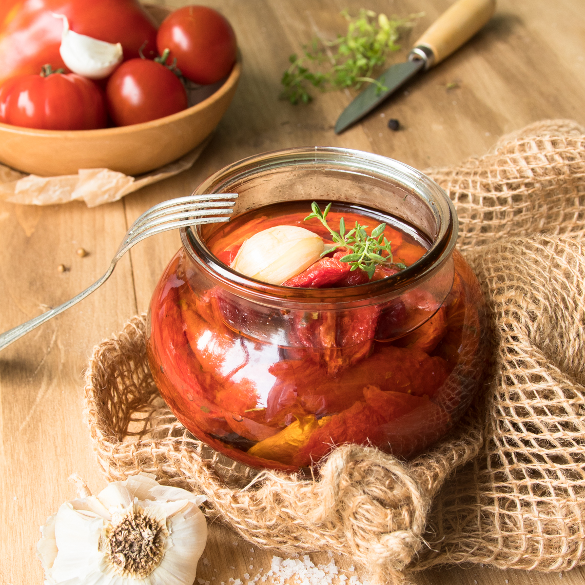 Tomates confites à l'ail et aux aromates - Cook 'n Crunch